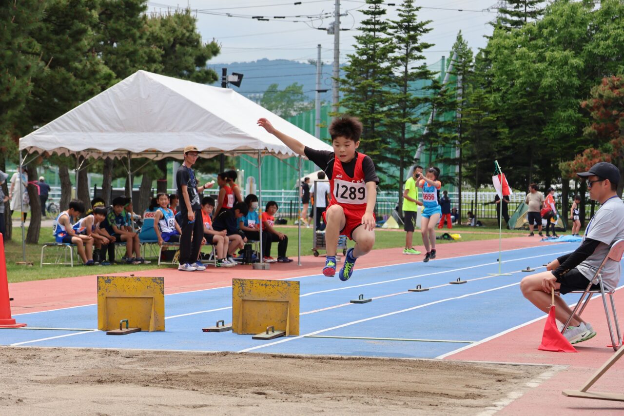 第58回 道新杯春季道南小学校陸上競技大会終了【一日目】 | NPO法人 函館CRS