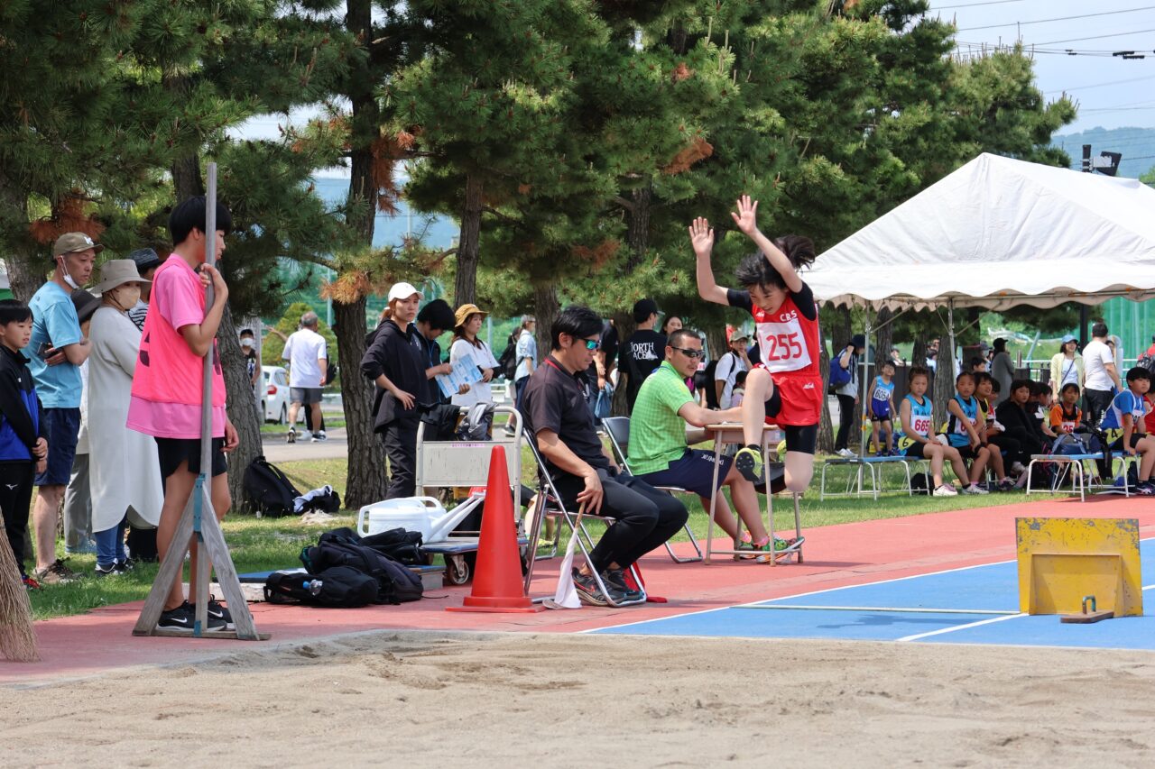 第58回 道新杯春季道南小学校陸上競技大会終了【一日目】 | NPO法人 函館CRS