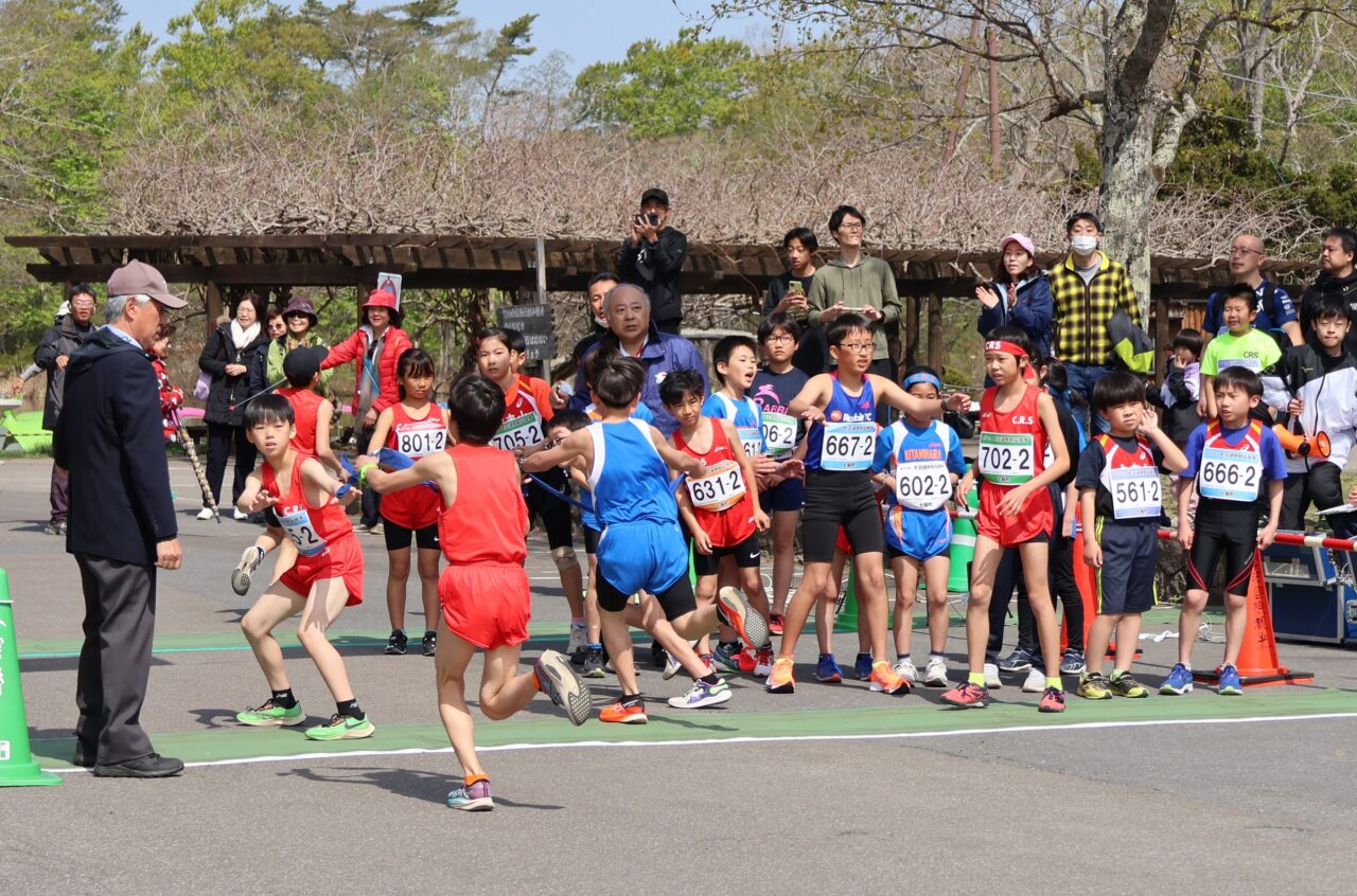 大沼湖畔駅伝大会でCRS快走!! | NPO法人 函館CRS